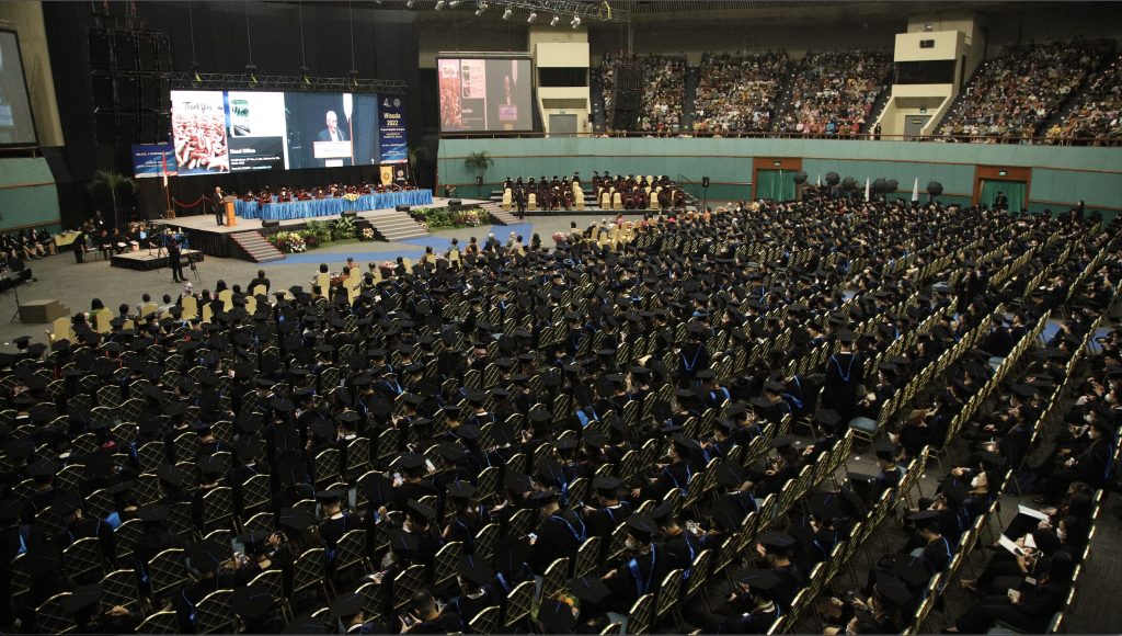 Melihat Sekilas Hall of Fame dan Kisah Perjuangan Prasmulyan di Wisuda ...